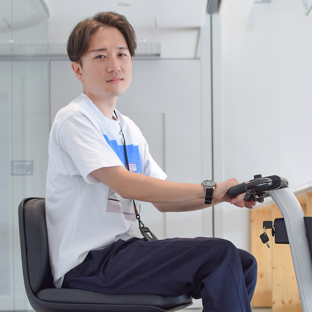 ＜お知らせ＞歩道を走れるスクーター*「WHILL Model S」、2022年度グッドデザイン賞を受賞 | 近距離モビリティ 電動車椅子