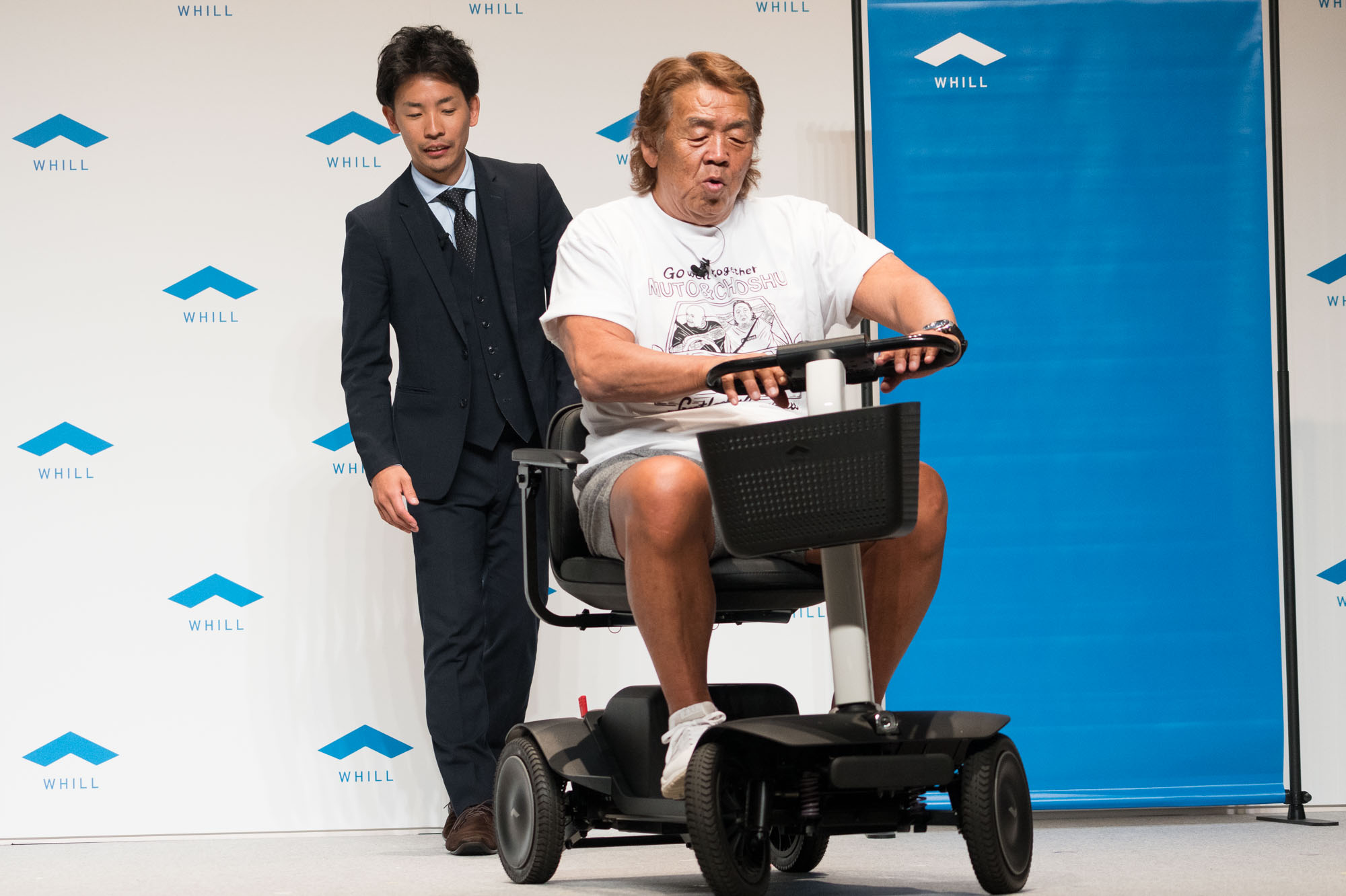 ＜プレスリリース＞長州力さん、武藤敬司さんが登場！全国⾃動⾞ディーラー100社が団結、安⼼安全なモビリティライフ普及に向けた「WHILLアライアンス」調印「日本の移動を、ずっと『安心』へ」PR ...