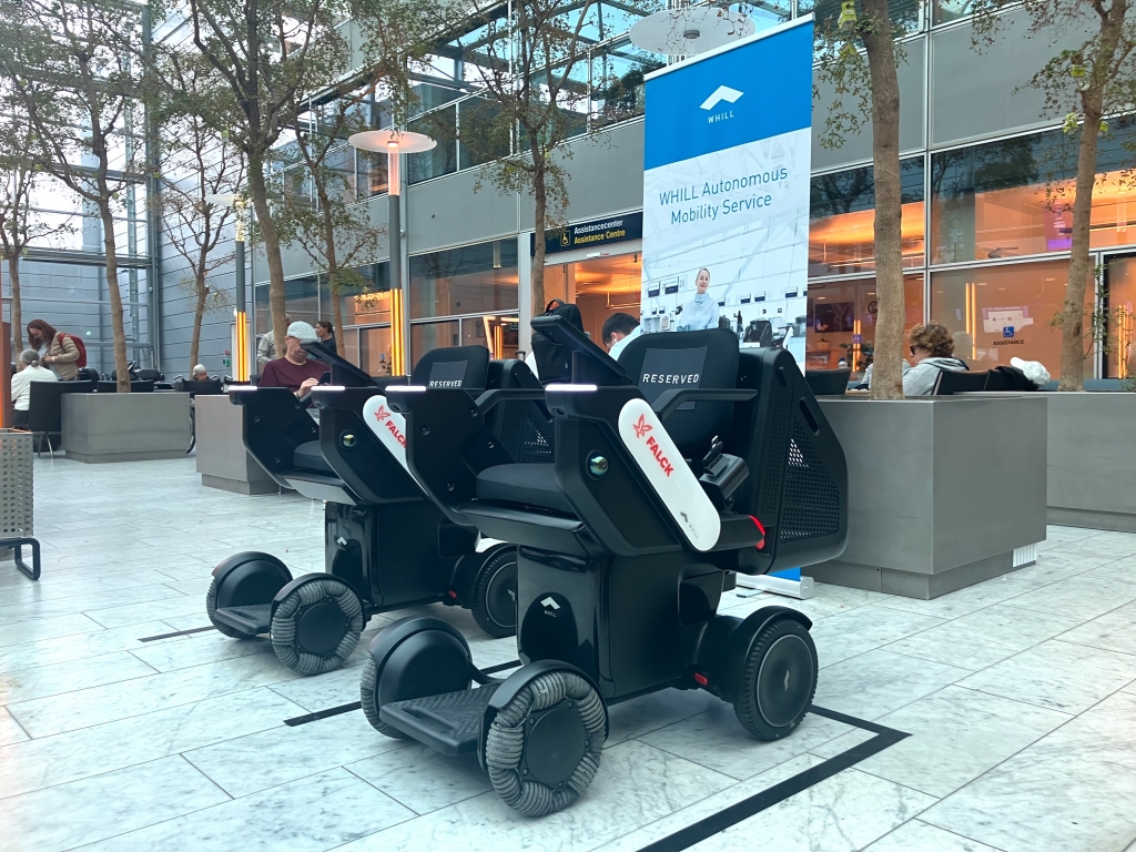 ＜プレスリリース＞コペンハーゲン空港でWHILL自動運転サービスが運用開始 | 近距離モビリティ 電動車椅子